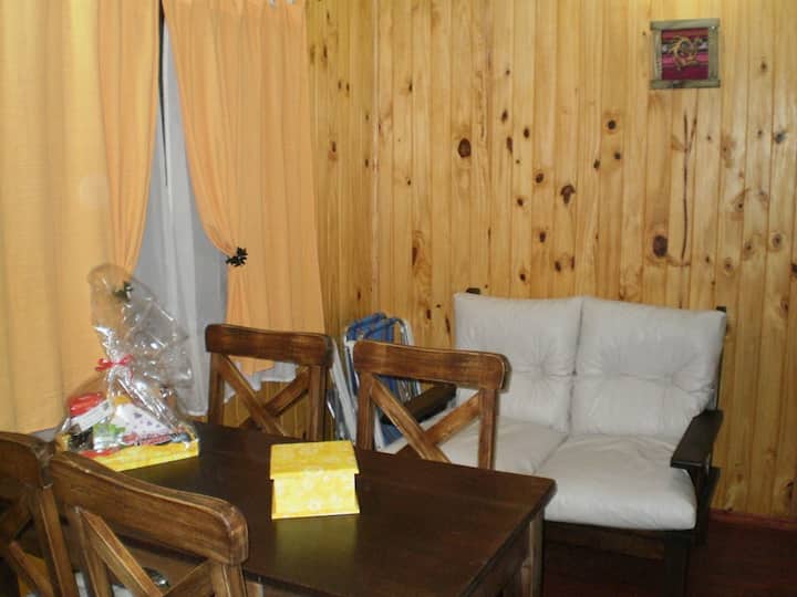 Acogedora Cabaña De Campo En Colón 2/4 Personas - San José, Argentina