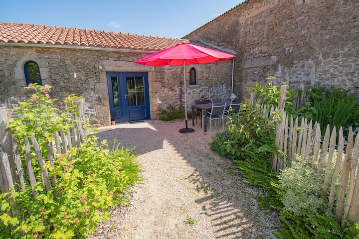 Gîte " La Métairie " 2,5 Km à Vélo Du Puy Du Fou - Les Epesses