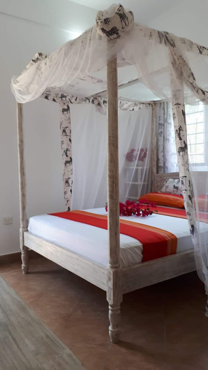 Super Turmzimmer, Pool, Bz, 3rd Floor - Diani Beach