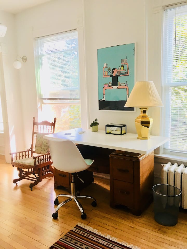 Lovely Guest Room - Evanston, IL