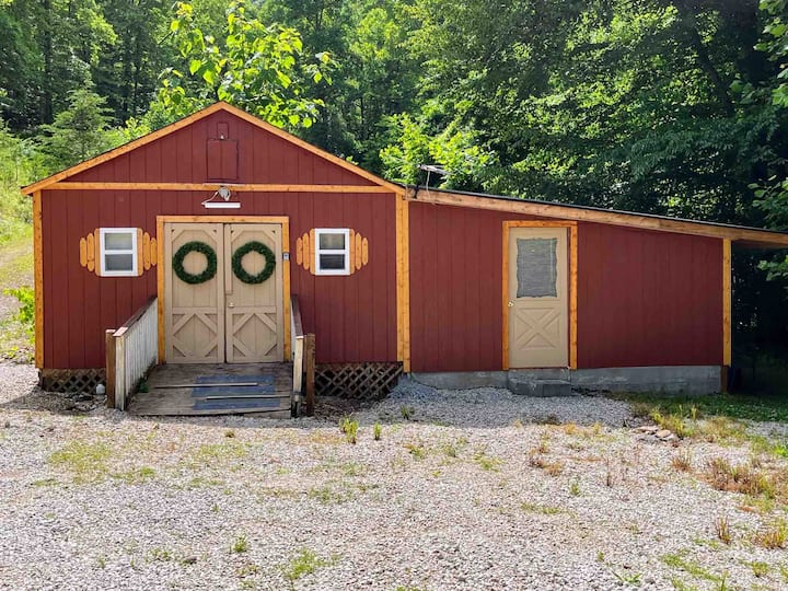 Delightfully Secluded 1 Bed+loft W/ Tv&dvd - Slade, KY
