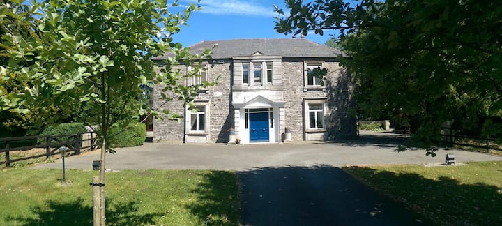 Superb Double Room On Maynooth Stud Farm - Clane