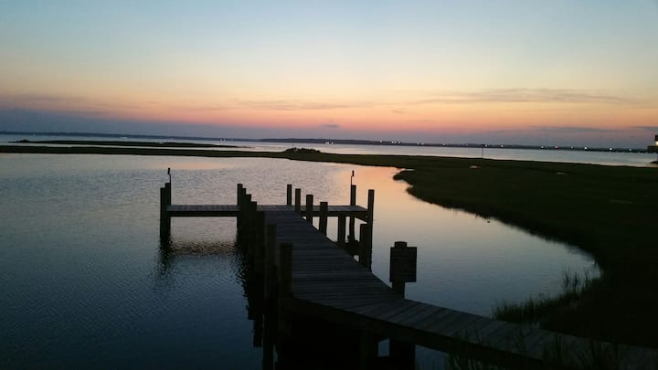 Beautiful Bayfront Condo! - Ocean City, MD