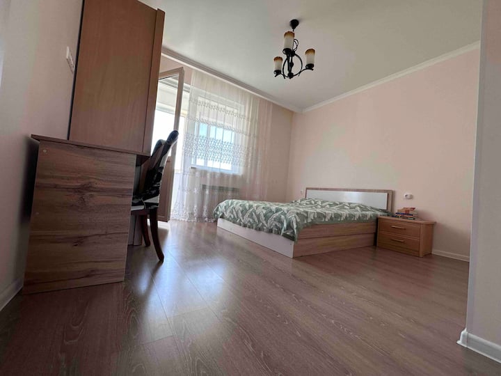 Уютная тёплая 2комн. квартира в центре в новом ЖК - Astana - Nur-Sultan