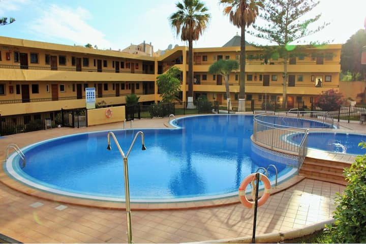 First Line, Studio In Las Americas , 3 Pax - Los Cristianos