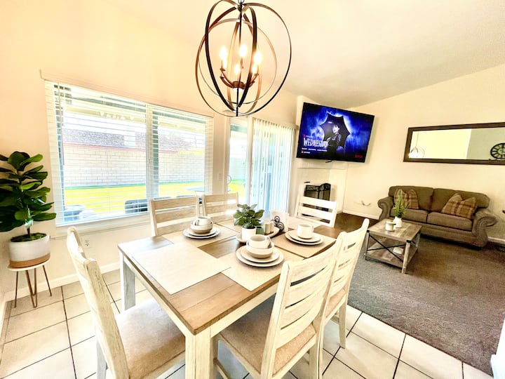 Spacious 3br W/gym +Garage-walk To Music Festivals - La Quinta, CA