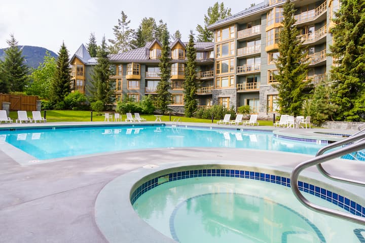 1bd 1ba Whistler Village Suite At Cascade Lodge - Whistler