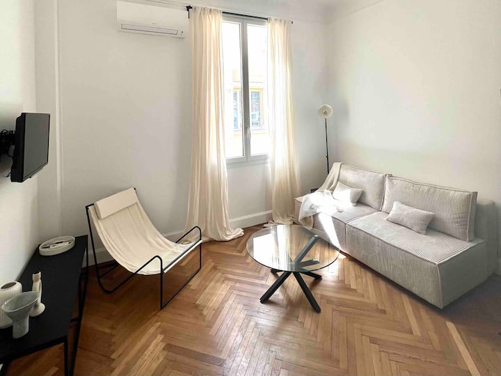 Appartement En Plein Cœur De Cannes - Cannes