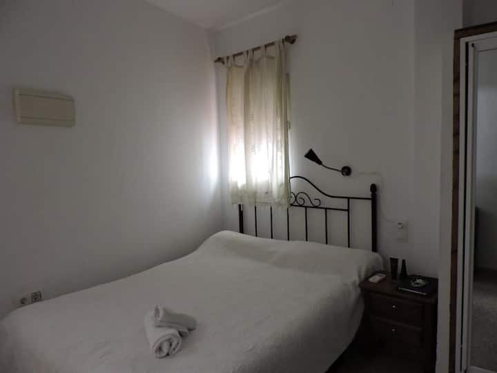 Hospedaje Lisboa Algeciras P / Ca / 00214 & A / Ca / 00232 - Studio Double Cuisine Twin .. Salle De Bain Privée - Séjour Minimum 4 Nuits - Algeciras