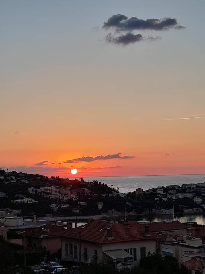 Villefranche S/ Mer Close Beach Institut Français - Villefranche-sur-Mer