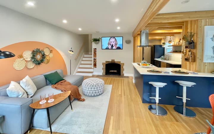 Condo In North Capitol Hill - Seattle, WA