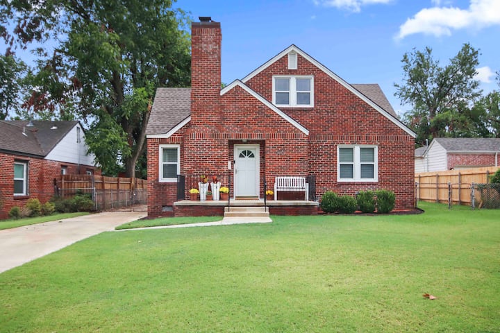 Neighborly Knoxville - タルサ, OK