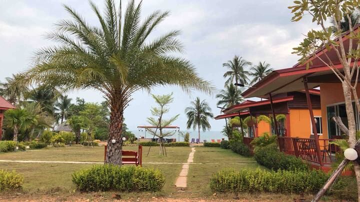 B3. Bangalow At Siriporn Resort - Ko Chang