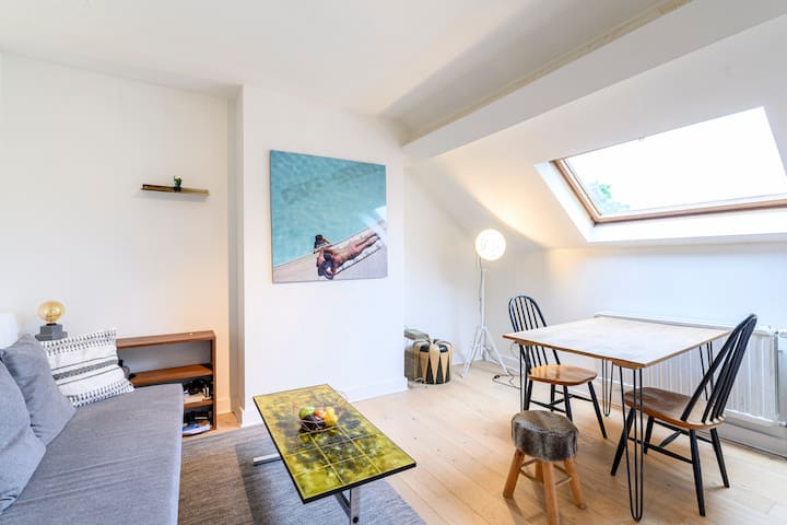 Cosy Apartement Dans Le Centre D'ixelles. A Voir! - Brussels