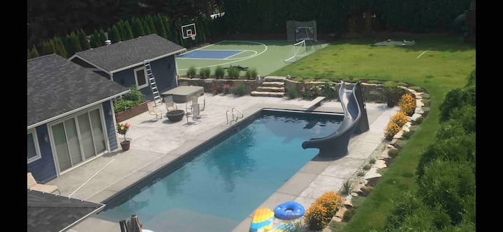 The Family Oasis - 基洛納