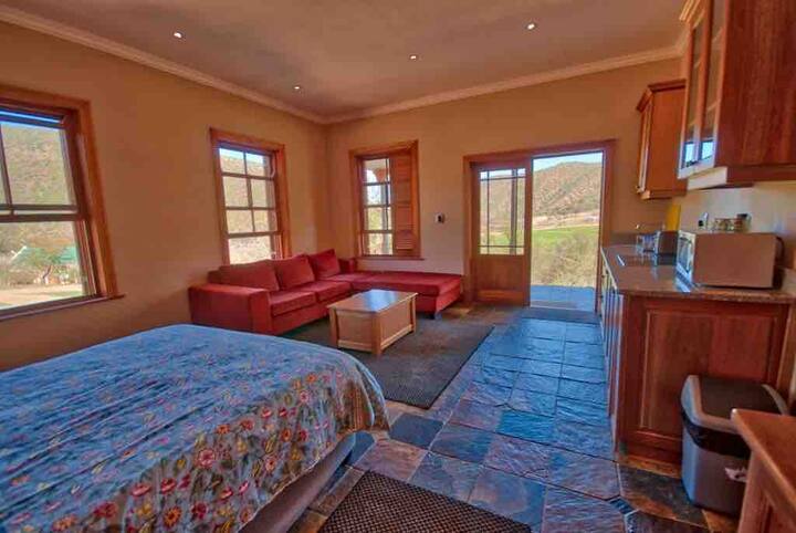 Luxuary Chalet 1 - De Rust