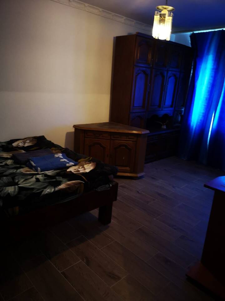 Appartment In Ostroveni, Valcea - Băbeni