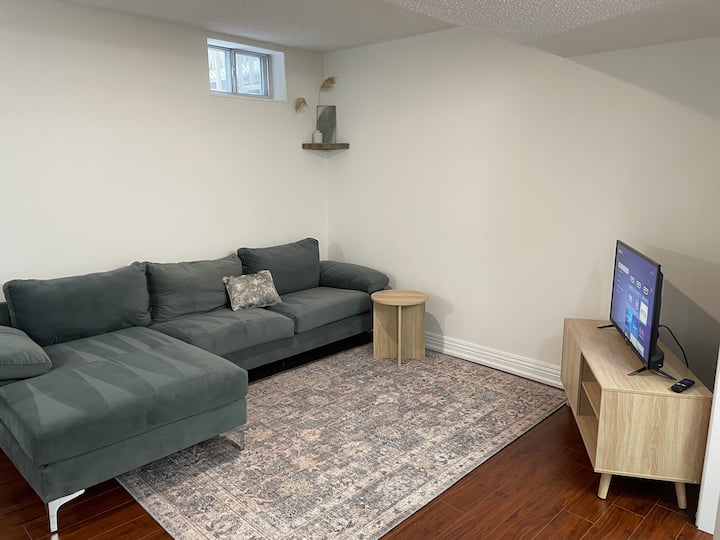 Private And Cozy 1 Bed Suite - Parking + Busstop - Mississauga