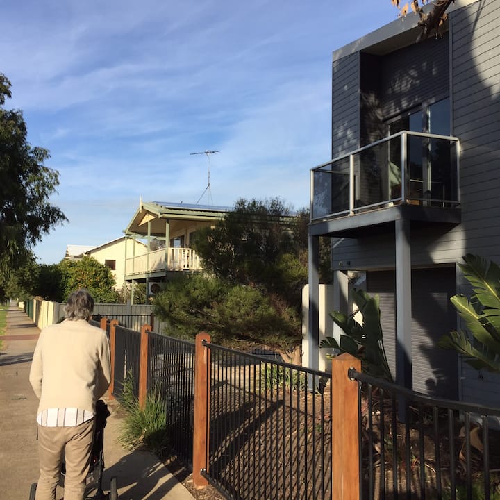 Luxury 2 Minutes Walk From Beach - 托爾坎