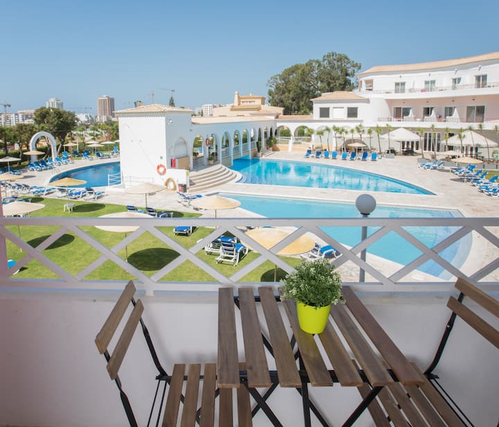Vilarosa Resort In Praia Rocha Portimão Algarve - Portimão