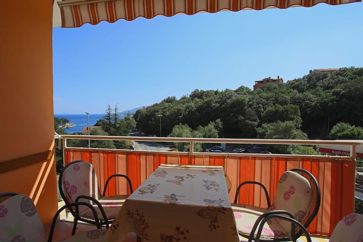 Apartment For 4persons Near The Center - Rabac
