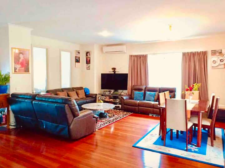 Dandenong Range Retreat 2 (Sweet Suite) - Bayswater