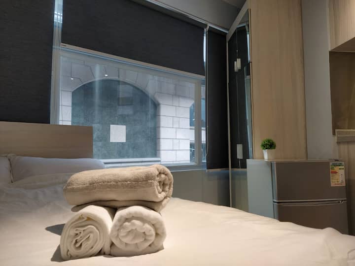 Jervois Luxury Studio *1a - Sheung Wan