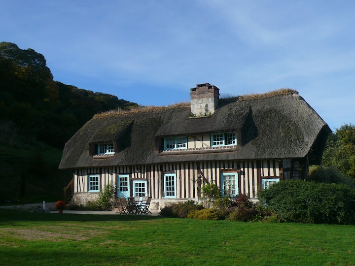 Chaumière à 20 Km Honfleur, Avec Piscine Chauffée - France