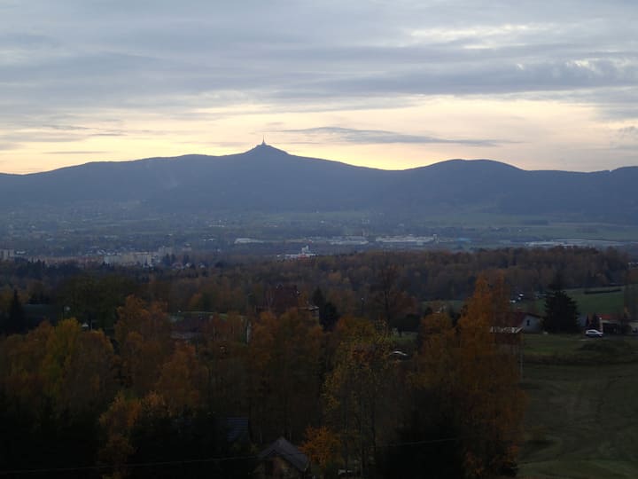 Apartmán V Rodinné Vile Se Zahradou A Parkováním - Liberec