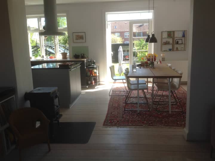 Dejligt Dobbelthus Med Skøn Have 2 Km Fra C - Aarhus