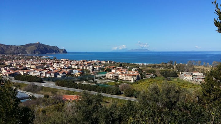 Casa Vacanze "La Cuspide Blu" - Falcone