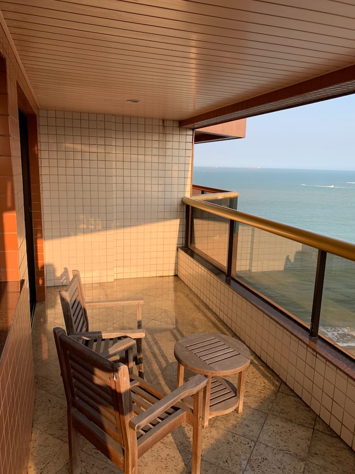 Flat 5 Estrelas De Frente P/ Praia Da Costa - Vila Velha