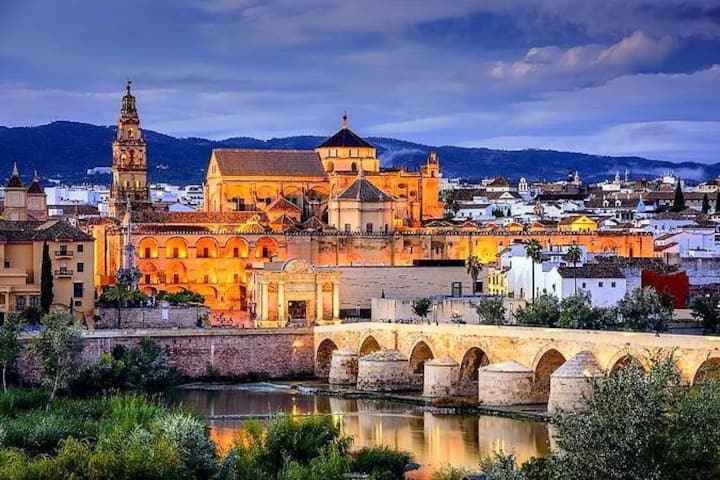 Apartamento Al-zhára, Junto Puente Romano - Córdoba