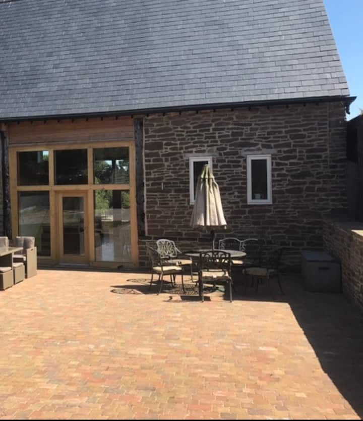 The Small Old Barn - Ross-on-Wye