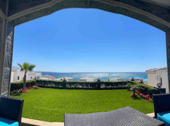 Chalet On The Beach, With Beautiful Views. - Ceuta