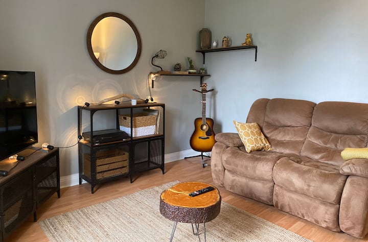 Appartement Chaleureux à 5 Minutes Des Ponts - Levis