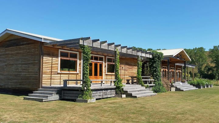 Mangarara Eco Lodge - Wairarapa
