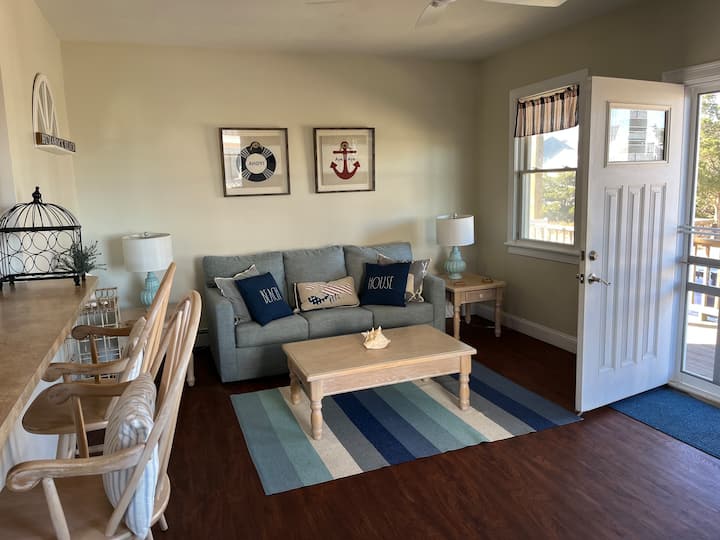 Linda Vista - A Year Round Beach Oasis - Marshfield, MA