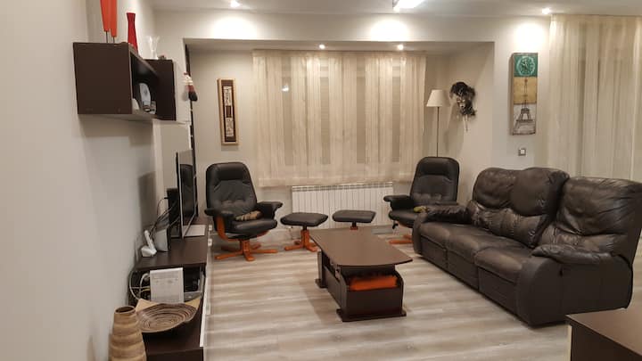 Habitación Doble Con Baño Privado En El Centro! - Viana
