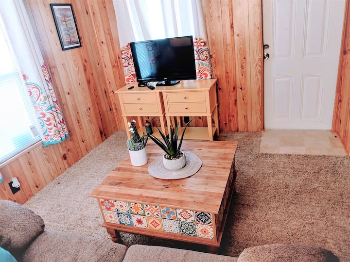 California Cottage - Super Cute & Great Price! - 海恩斯維爾