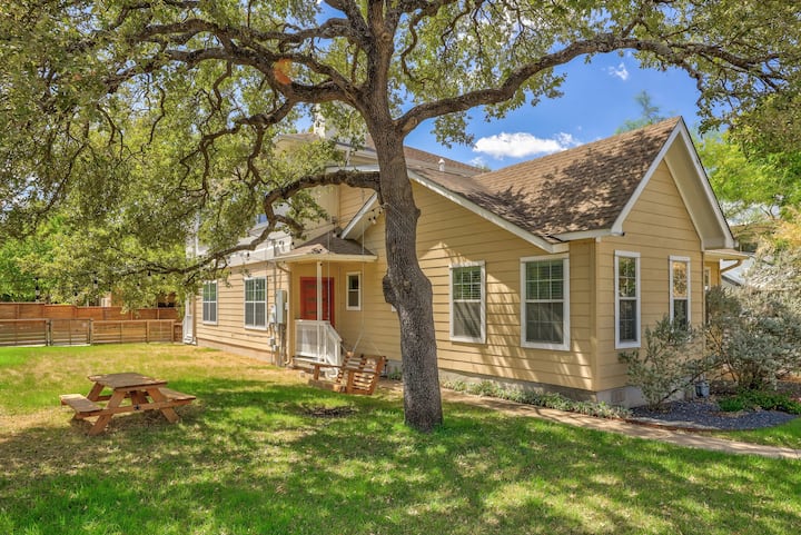 Walkable South Congress Home + Guest House - Austin, TX