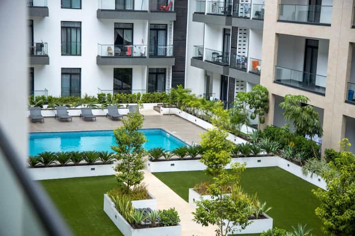 2 Bedroom Embassy Gardens - Free Early Check-in - Acra