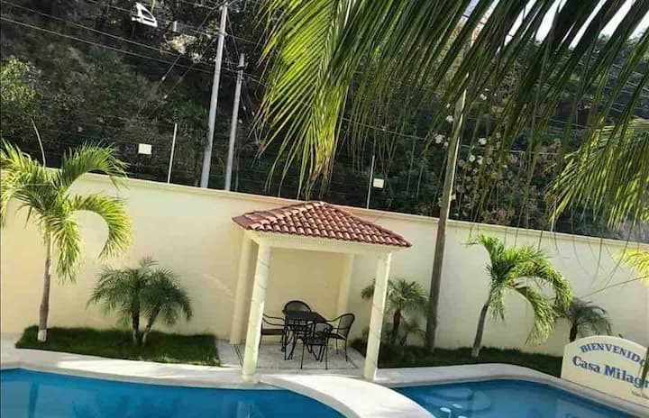 Casa Milagro Ixtapa Zihuatanejo 1 - Zihuatanejo