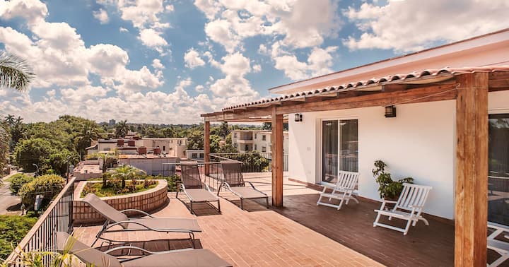 Penthouse 18 - Cuba