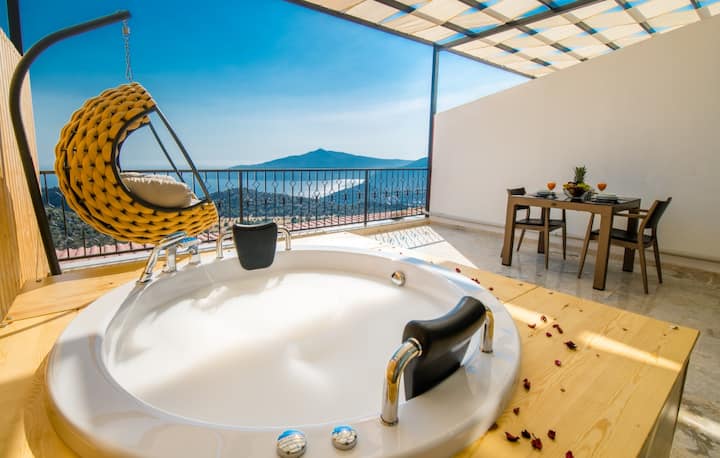 Sümbül Suit;jakuzi+deniz+doğa Manzaralı+balayısuit - Kalkan