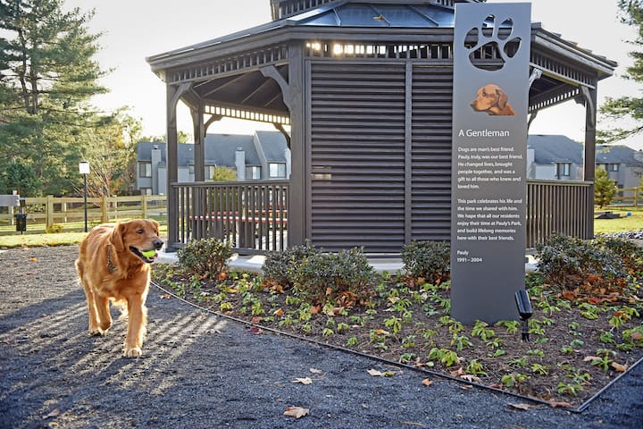 Spacious Luxury Townhome W/ Amenities | Ave Living - King of Prussia, PA