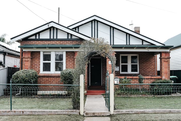 Ageing Barrel - In The Heart Of Mudgee - Mudgee