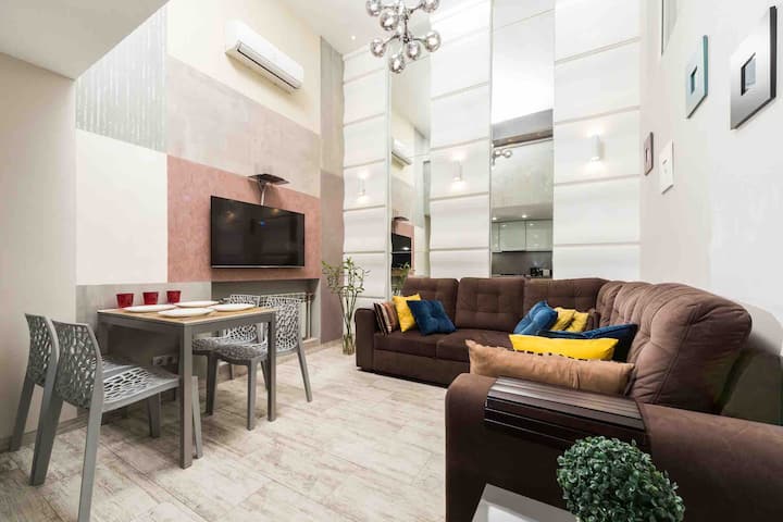 Lux 9* Center, City Garden, 3 Bdrm & Jakuzzi,opera - Odesa