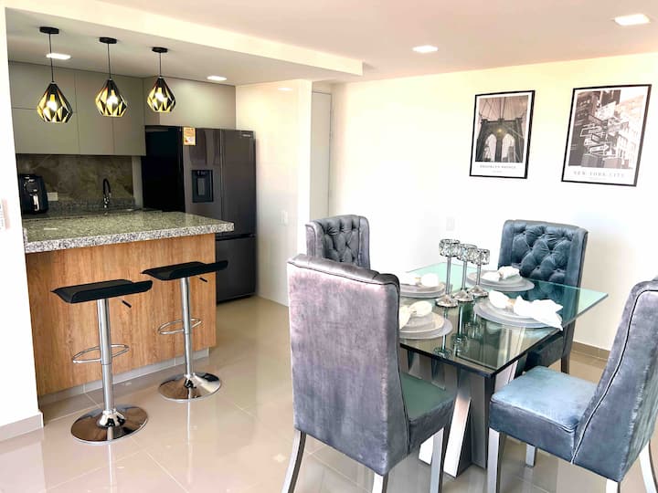 Apartamento Con Aire Acondicionado Y Parqueadero - Cali
