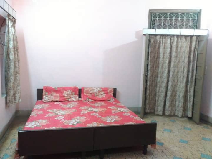 8 Beds(2 Rooms) Cool House+kitchen+wifi @ Lucknow - Lucknow